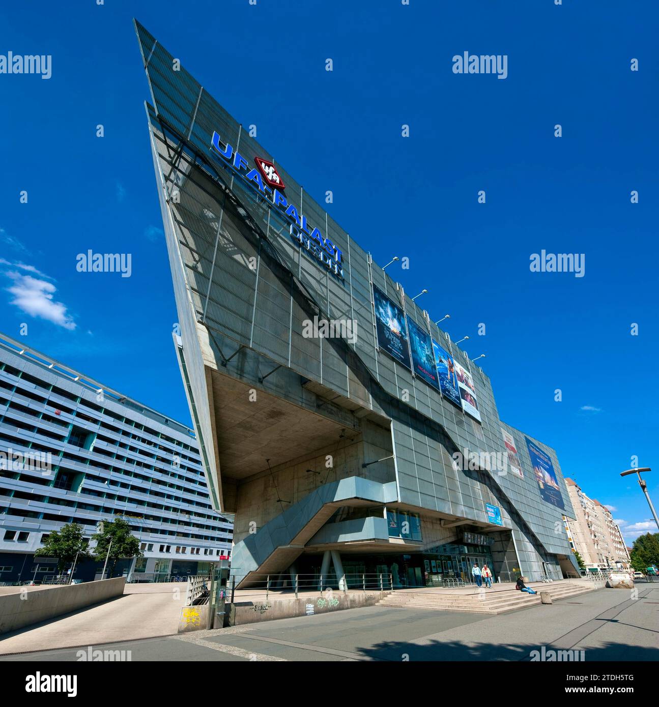 Ufa palace hi-res stock photography and images - Alamy