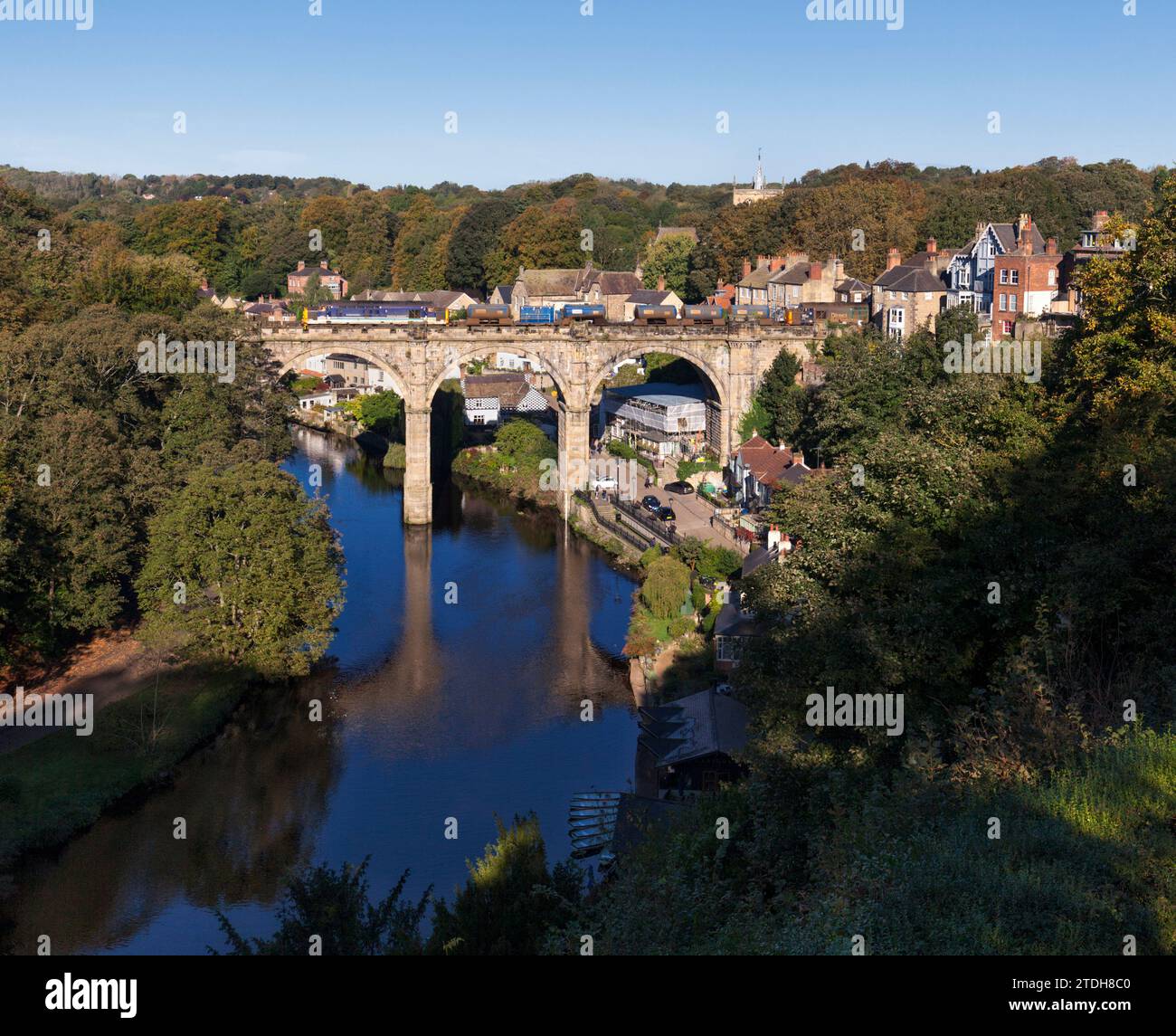 Direct Rail Services class 37 diesel locomotive crossing the viaduct ...