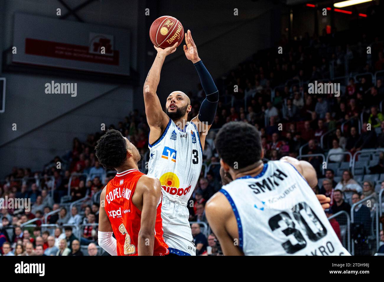 Bamberg, Deutschland. 18th Dec, 2023. Zach Copeland (Bamberg Baskets ...