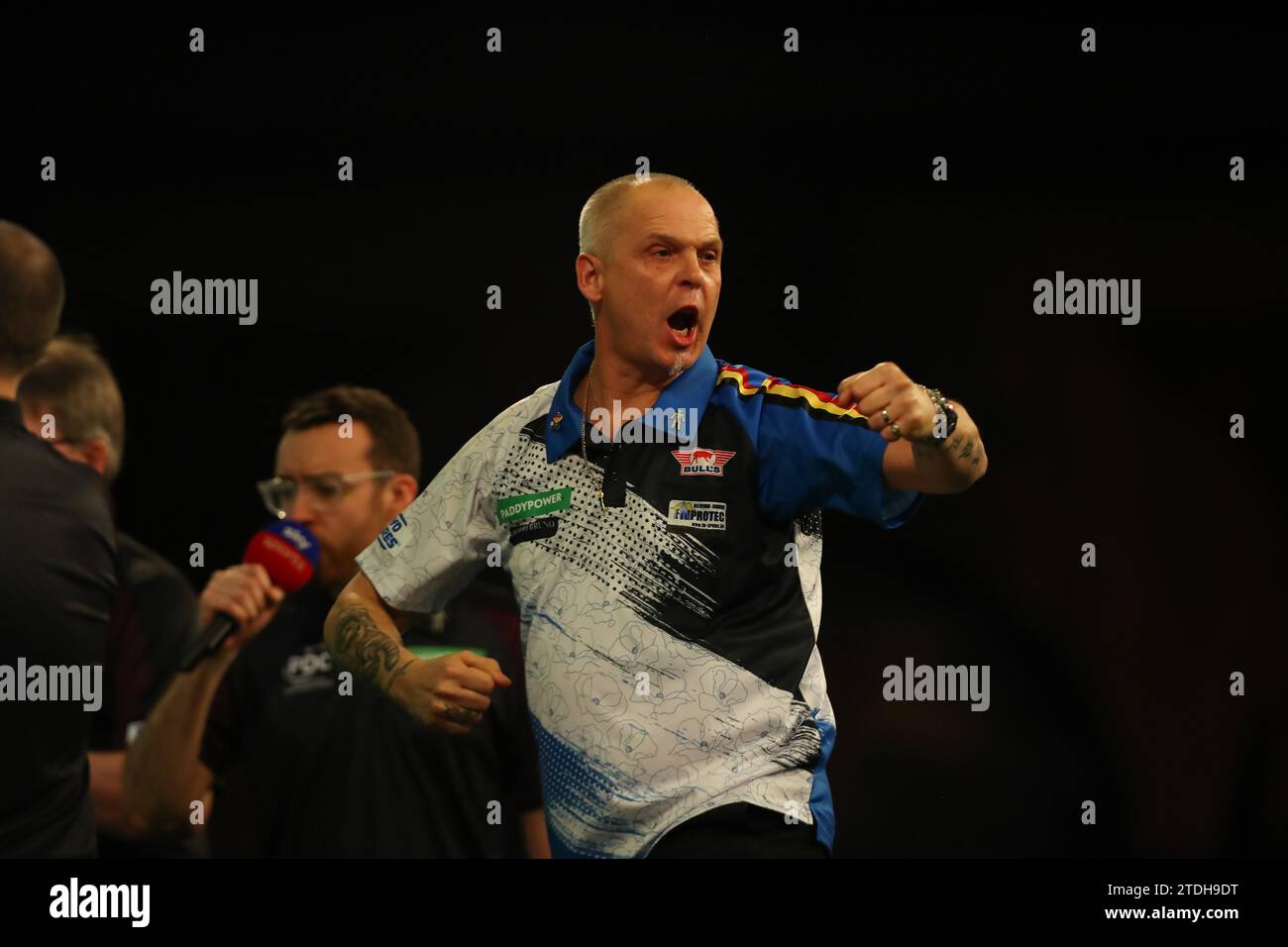Alexandra Palace, London, UK. 18th Dec, 2023. 2023/24 PDC Paddy Power ...