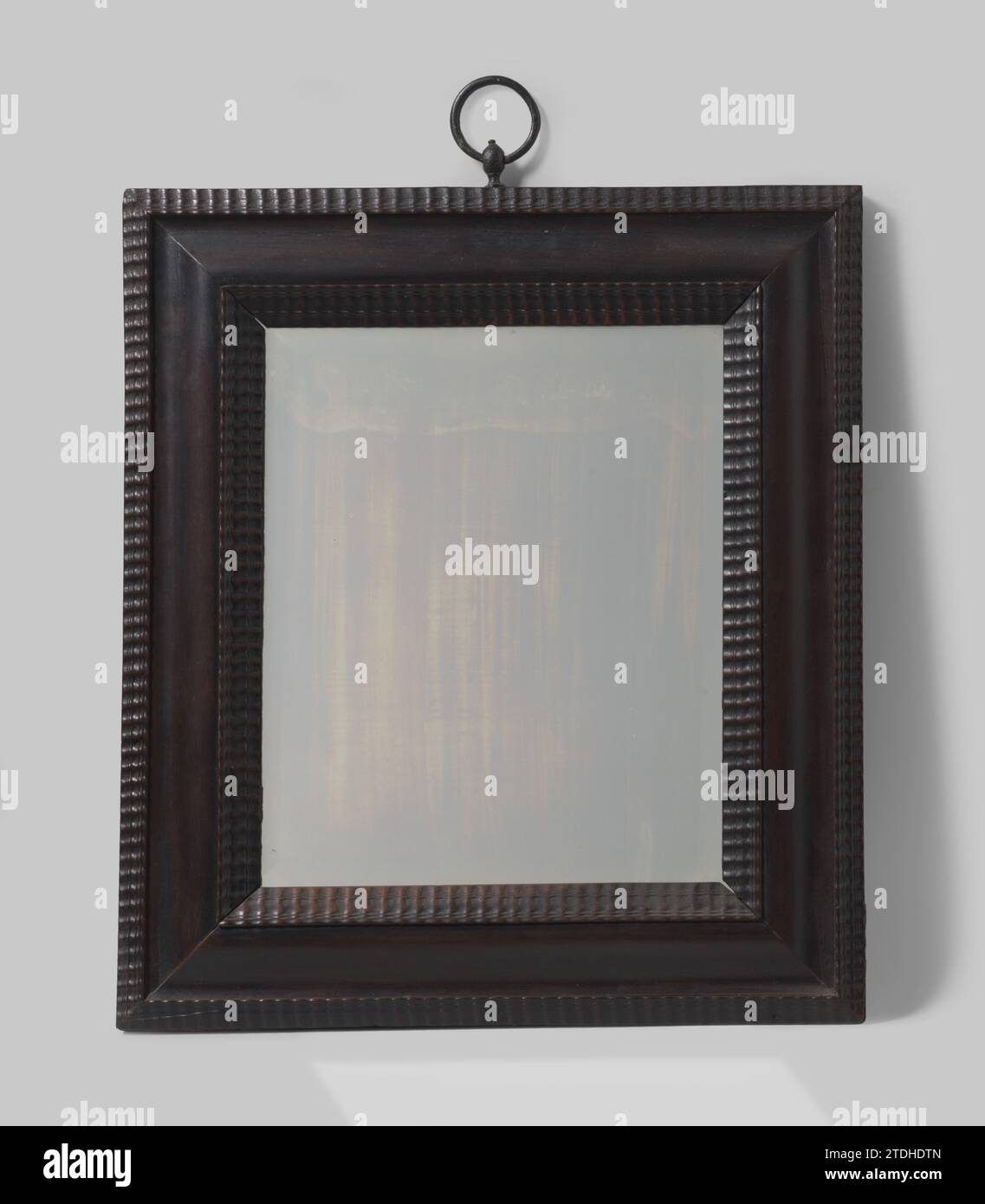 Slanted frame hi-res stock photography and images - Alamy