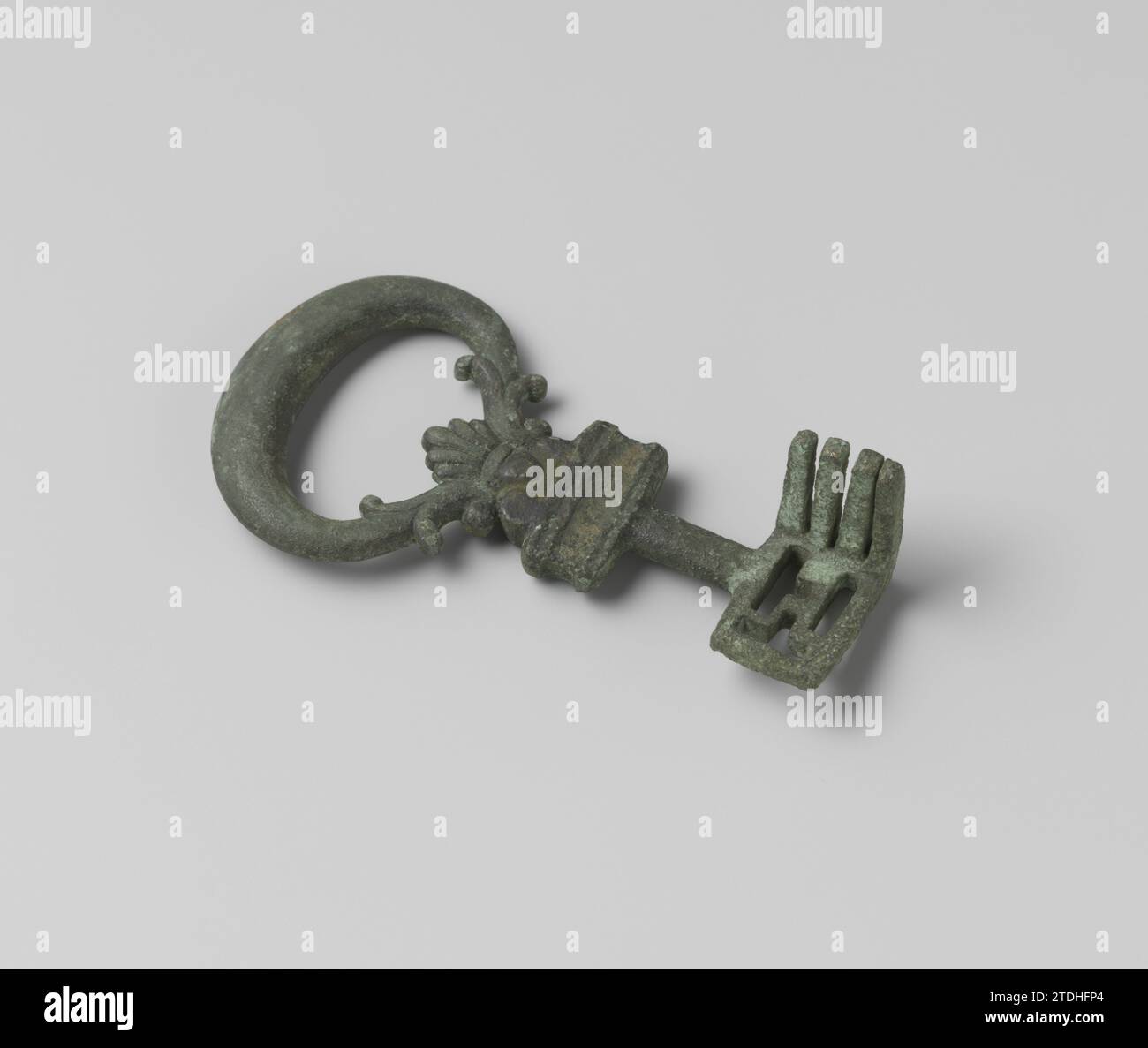 Key, c. 1400 - c. 1950 Key with bracket -shaped eye, a small palm ...