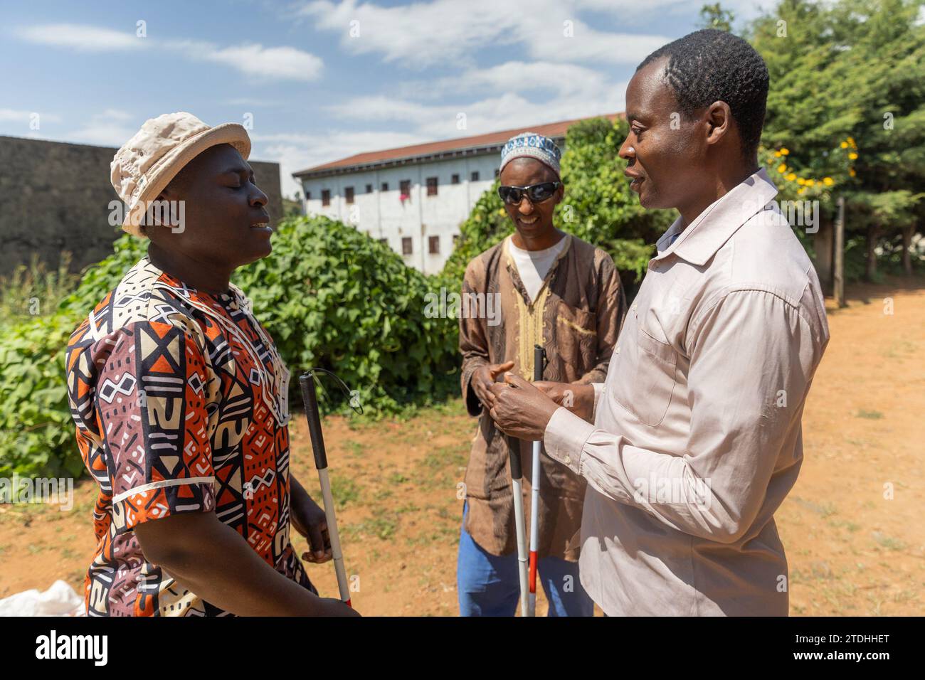 Blind men africa hi-res stock photography and images - Alamy