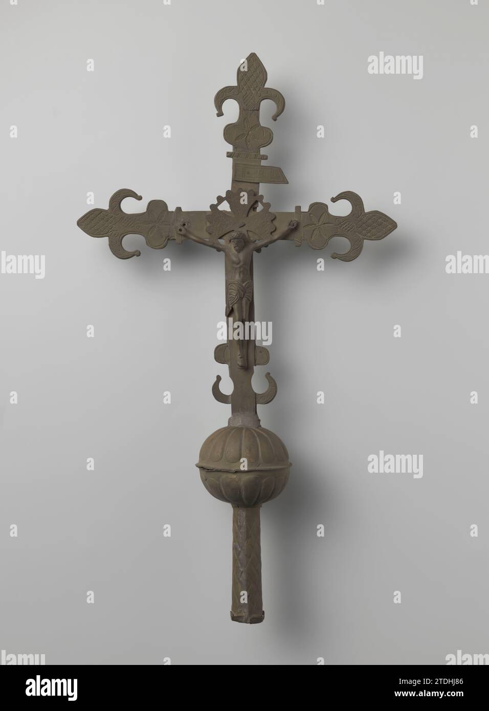 Process cross, Anonymous, c. 1600 - c. 1699 The radically repaired ...
