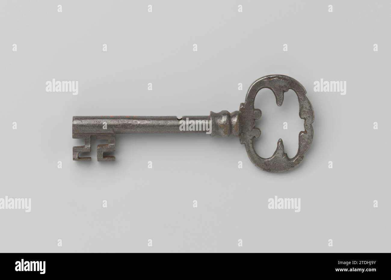 Pipe key, c. 1600 - c. 1699 Pipe key whose oval eye consists of two ...