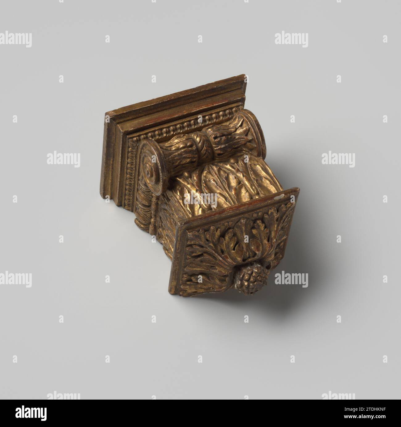 Eikhout console, anonymous, c. 1400 - c. 1499 Eikhout console, gilded ...