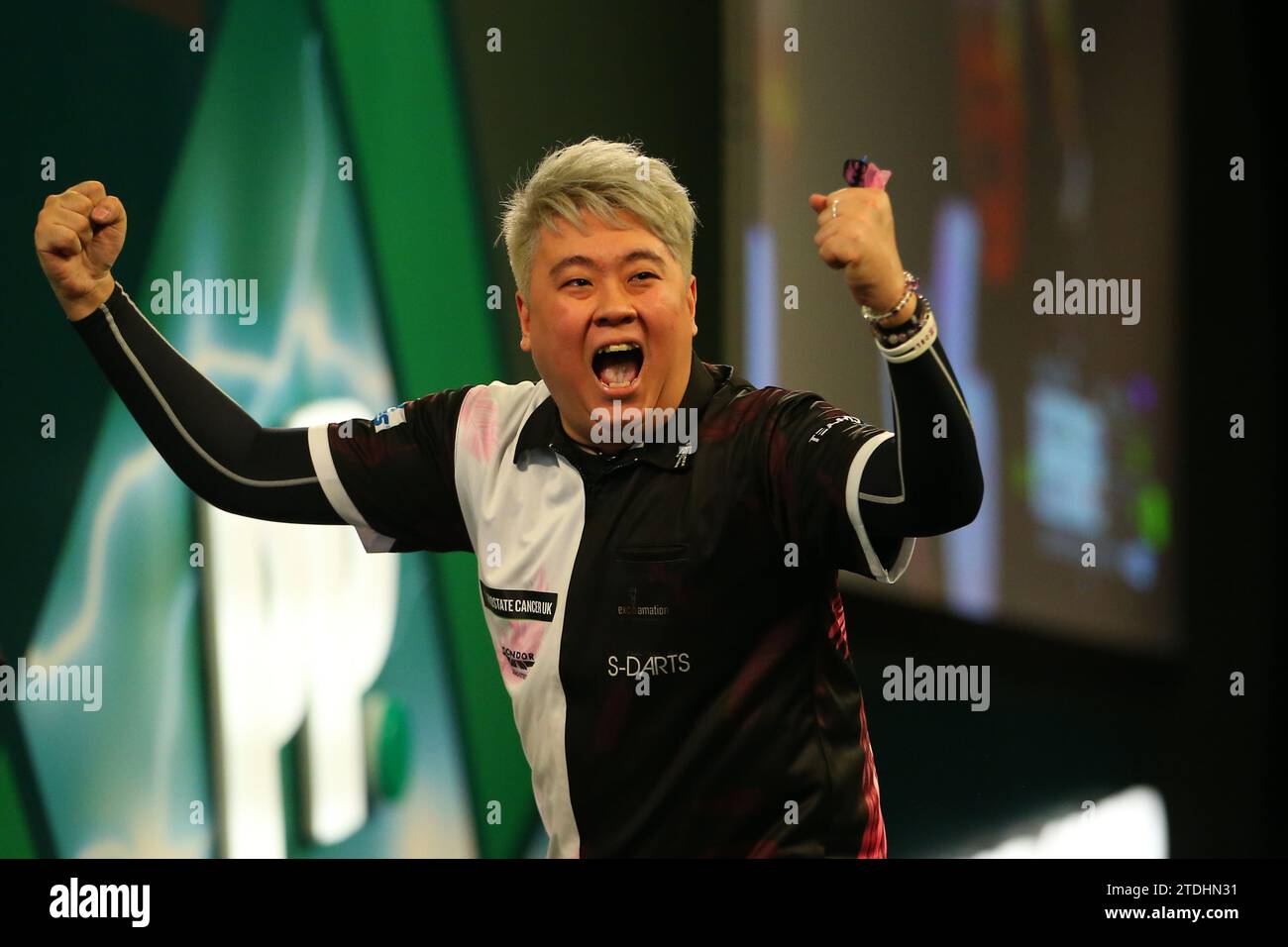 Alexandra Palace, London, UK. 18th Dec, 2023. 2023/24 PDC Paddy Power ...
