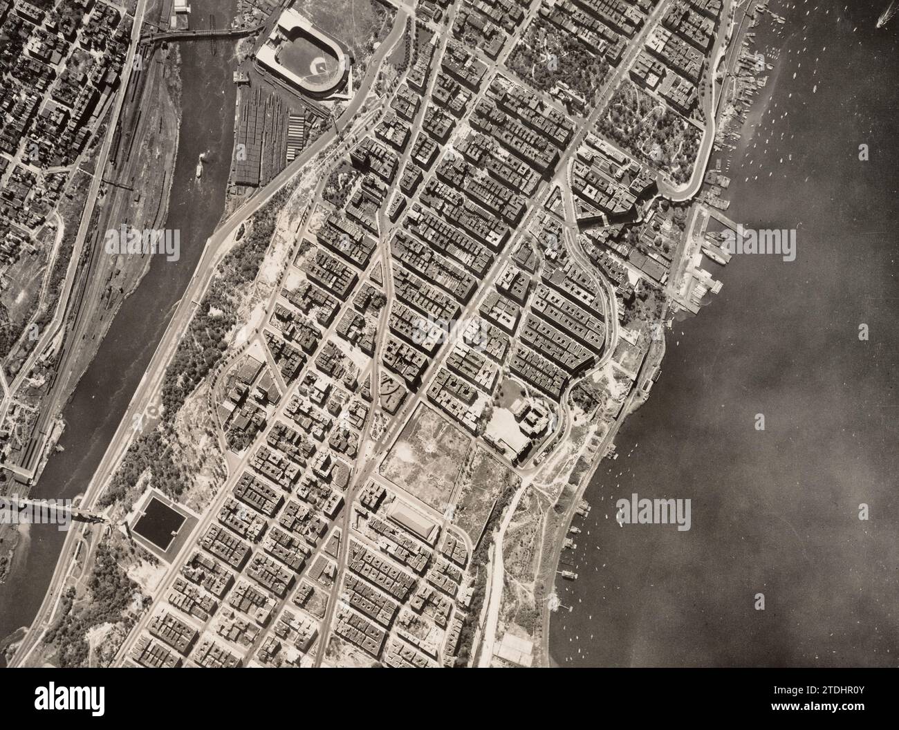 1940s new york city hi-res stock photography and images - Alamy