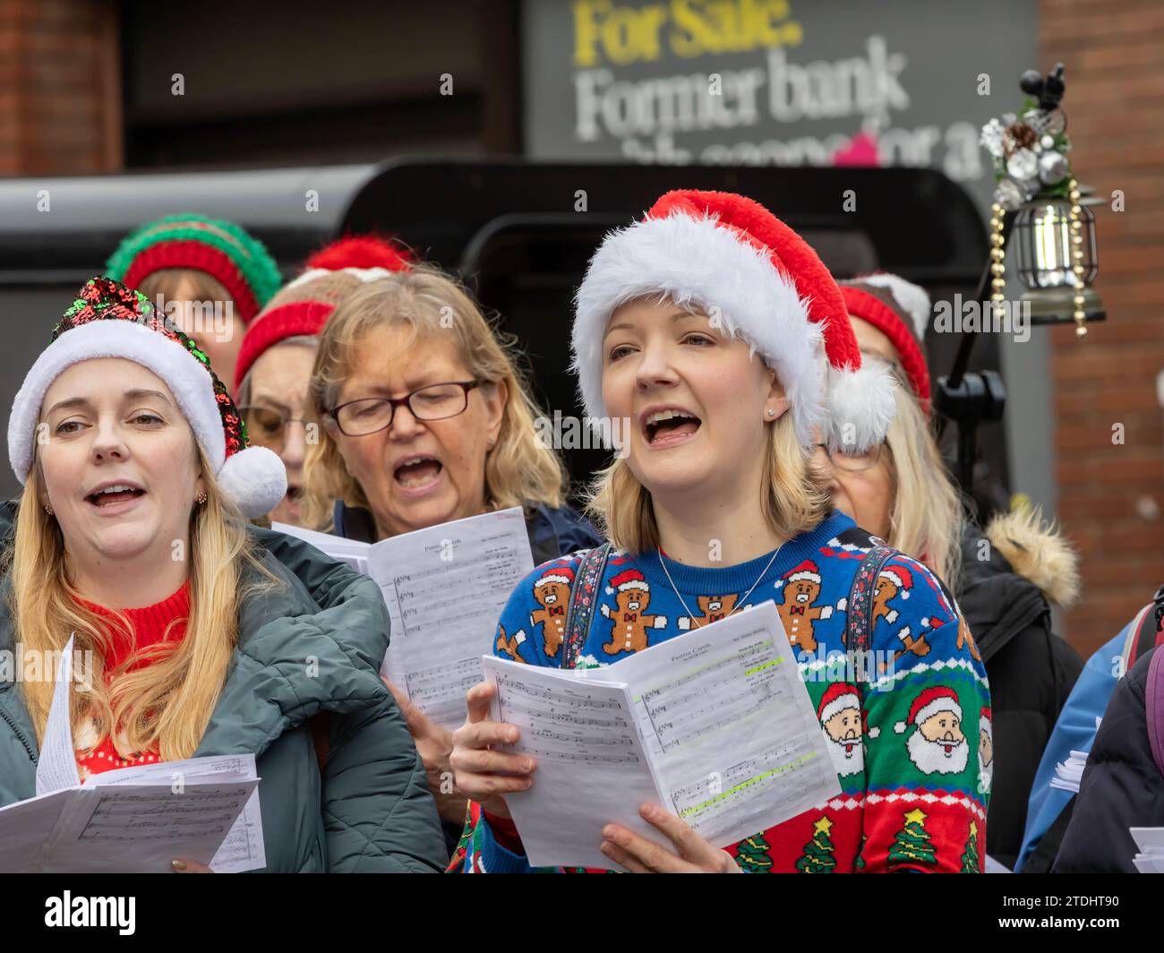 Lymm Big Sing Choir entertained the crowds with carols at Lymm ...