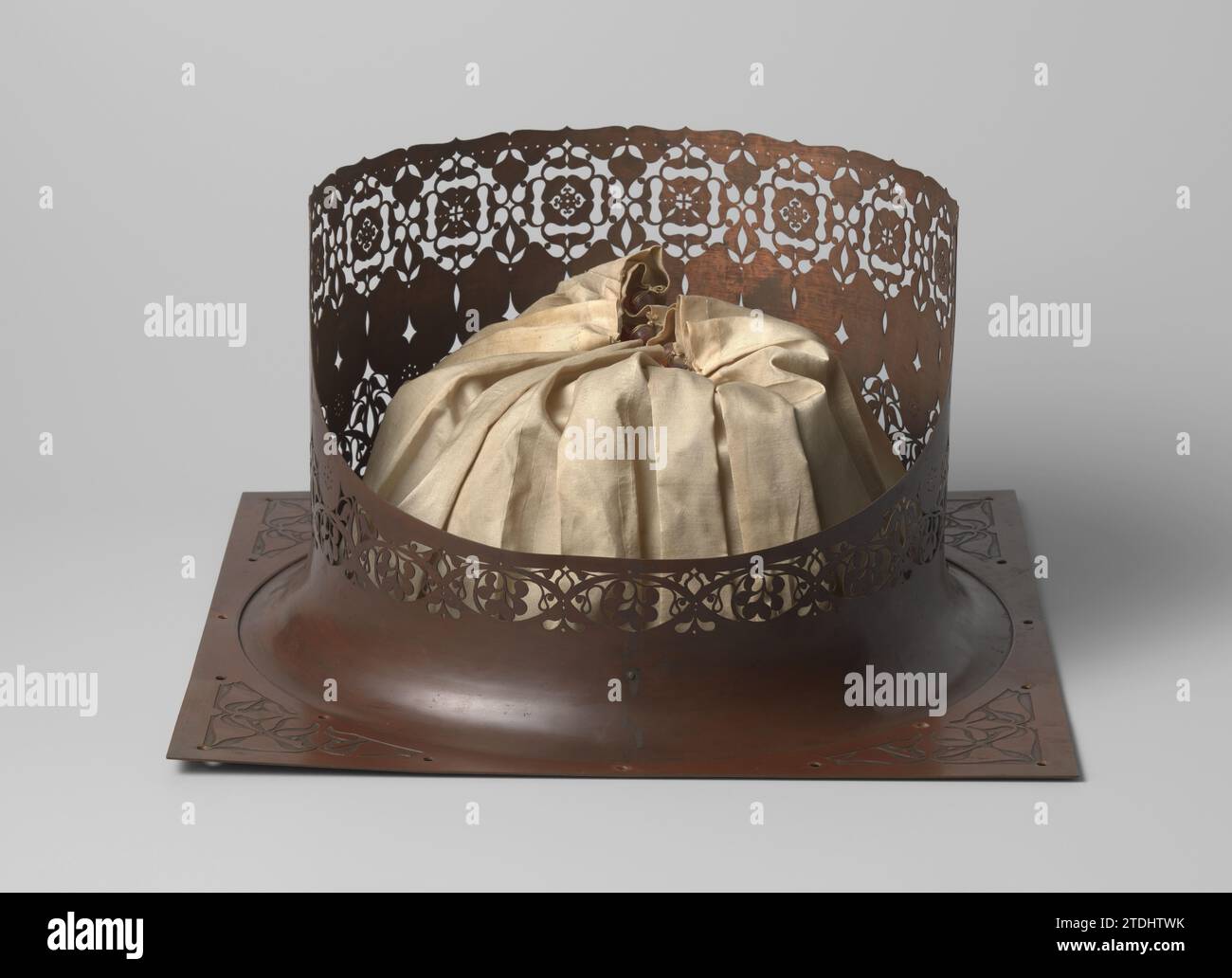 1916 cut out hi-res stock photography and images - Alamy