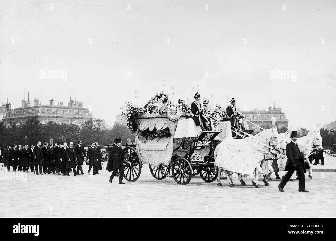 Isadora duncan car hi-res stock photography and images - Alamy