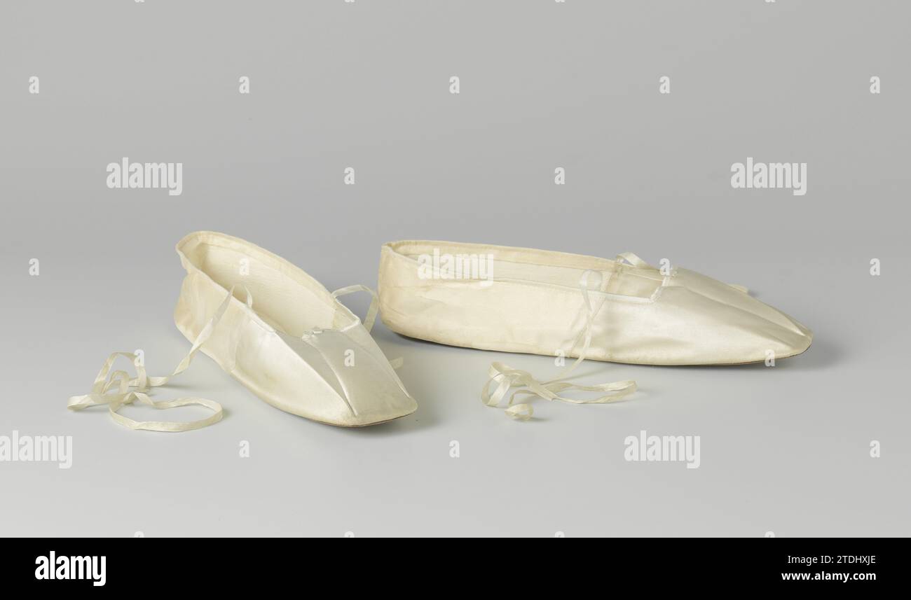 Sole less hi-res stock photography and images - Alamy