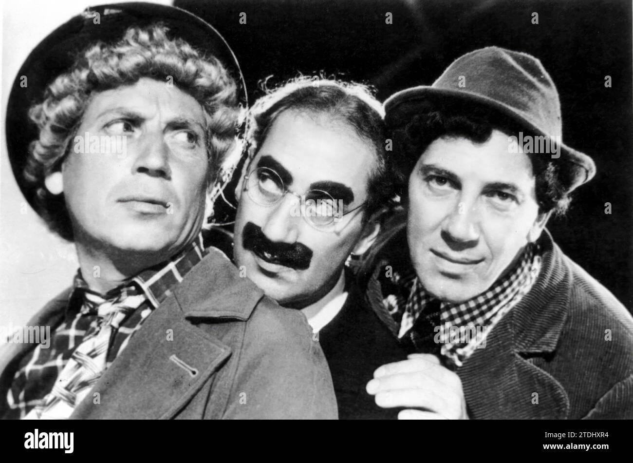 12/31/1928. Photography of the Marx Brothers. Credit: Album / Archivo ...