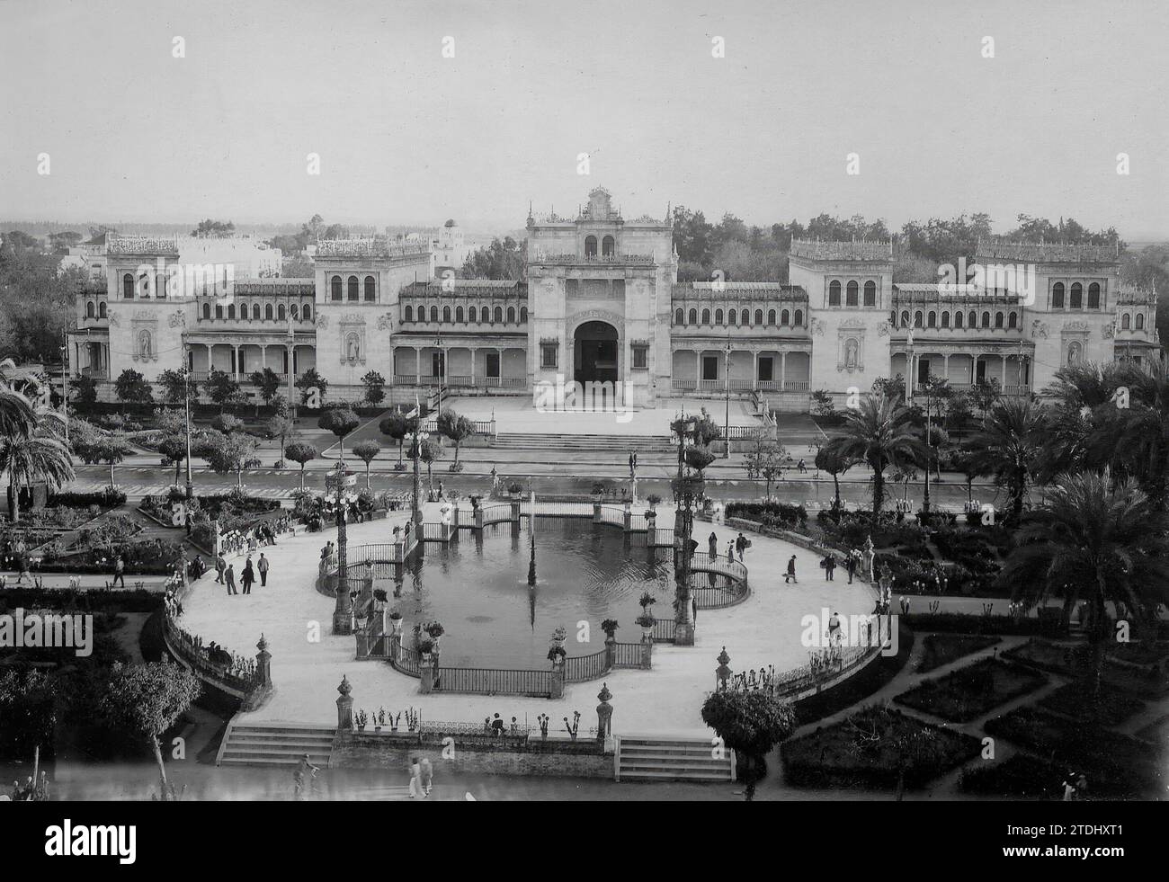 Seville, 1929. The Plaza de América in the María Luisa park, with the ...