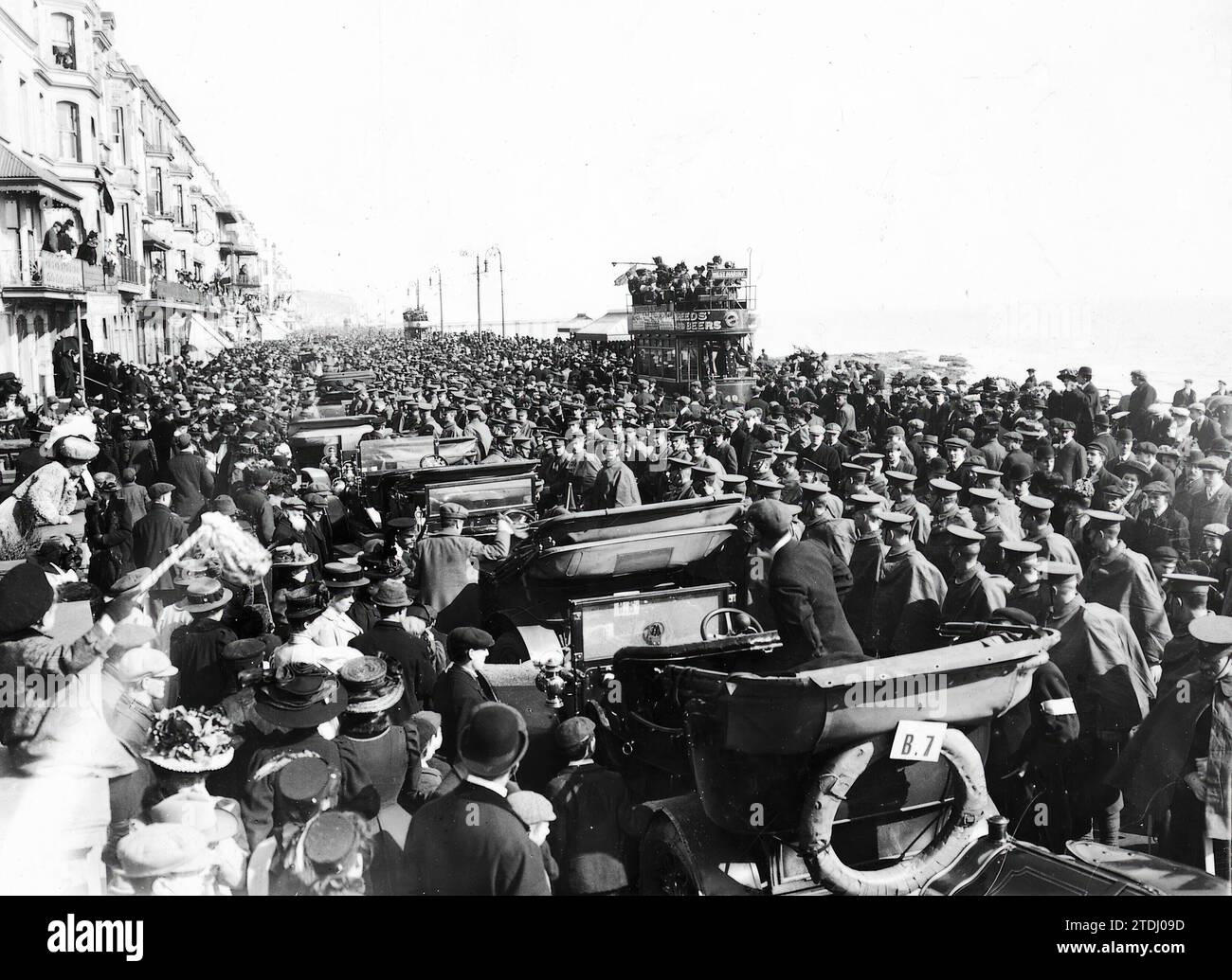 03/19/1909. A military mobilization test. -Hastings. Arrival of the ...