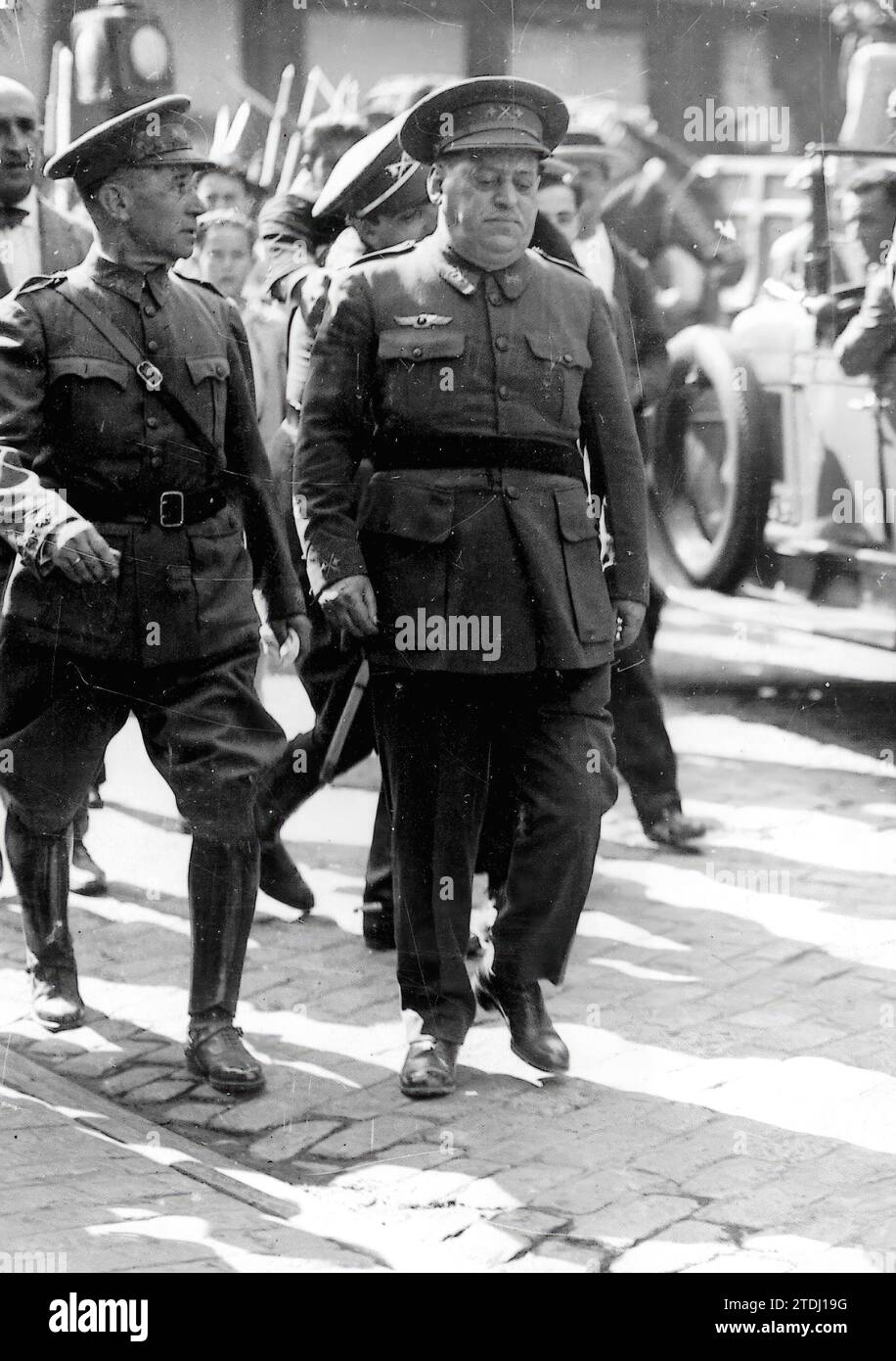 08/09/1932. Seville, First Hours of the Movement, in the photo General ...
