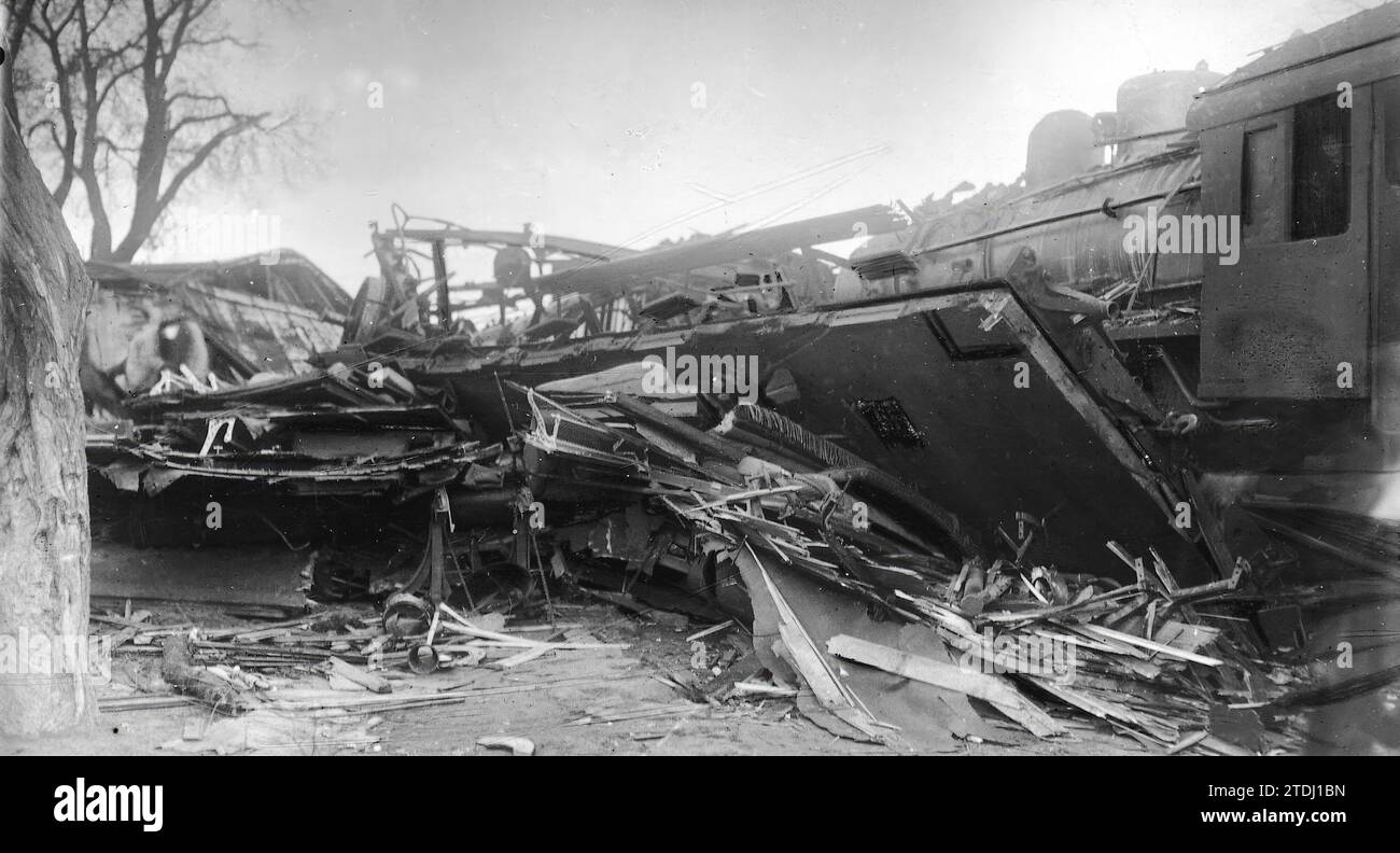 10/31/1921. Guimorcondo (Ávila). Train Crash. Condition in which the ...
