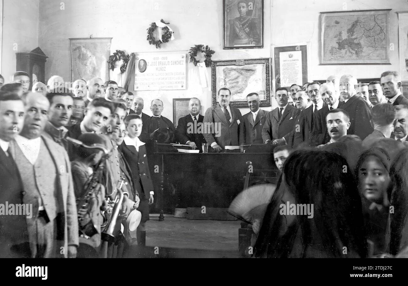 09/11/1923. Villa del Rio (Córdoba). Tribute to a Teacher ...