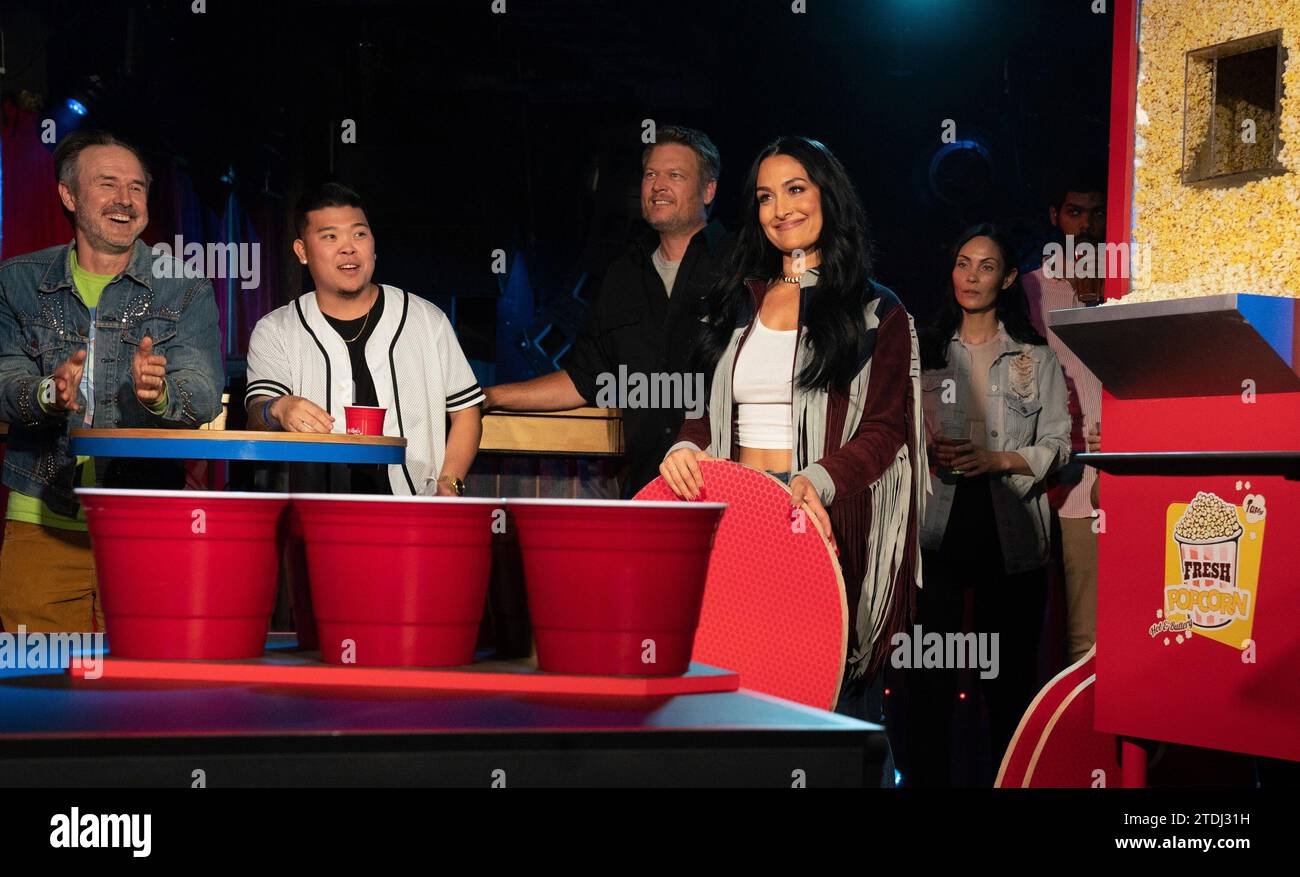 BARMAGEDDON, David Arquette (left), Blake Shelton (3rd from right ...