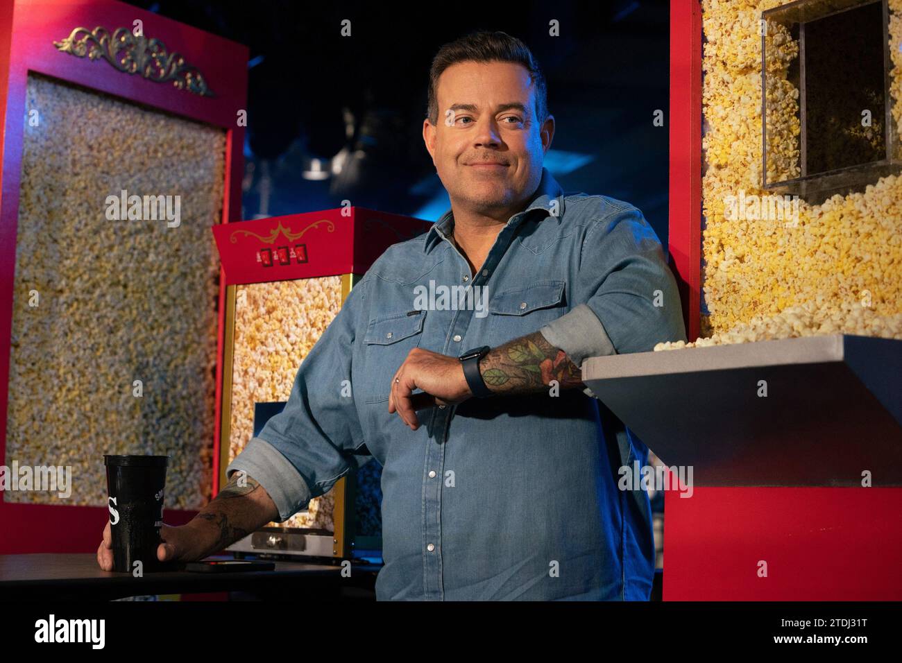 BARMAGEDDON, host Carson Daly, 'David Arquette vs. Colbie Caillat ...