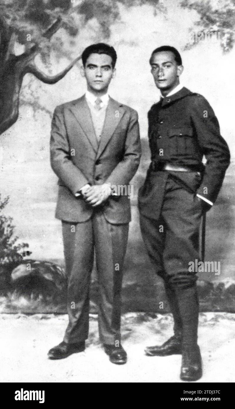 Federico garcia lorca and salvador dali hi-res stock photography and ...
