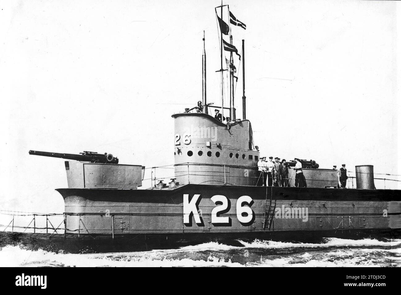 12/31/1923. From the English Navy. The submarine cruiser "K-26", the ...