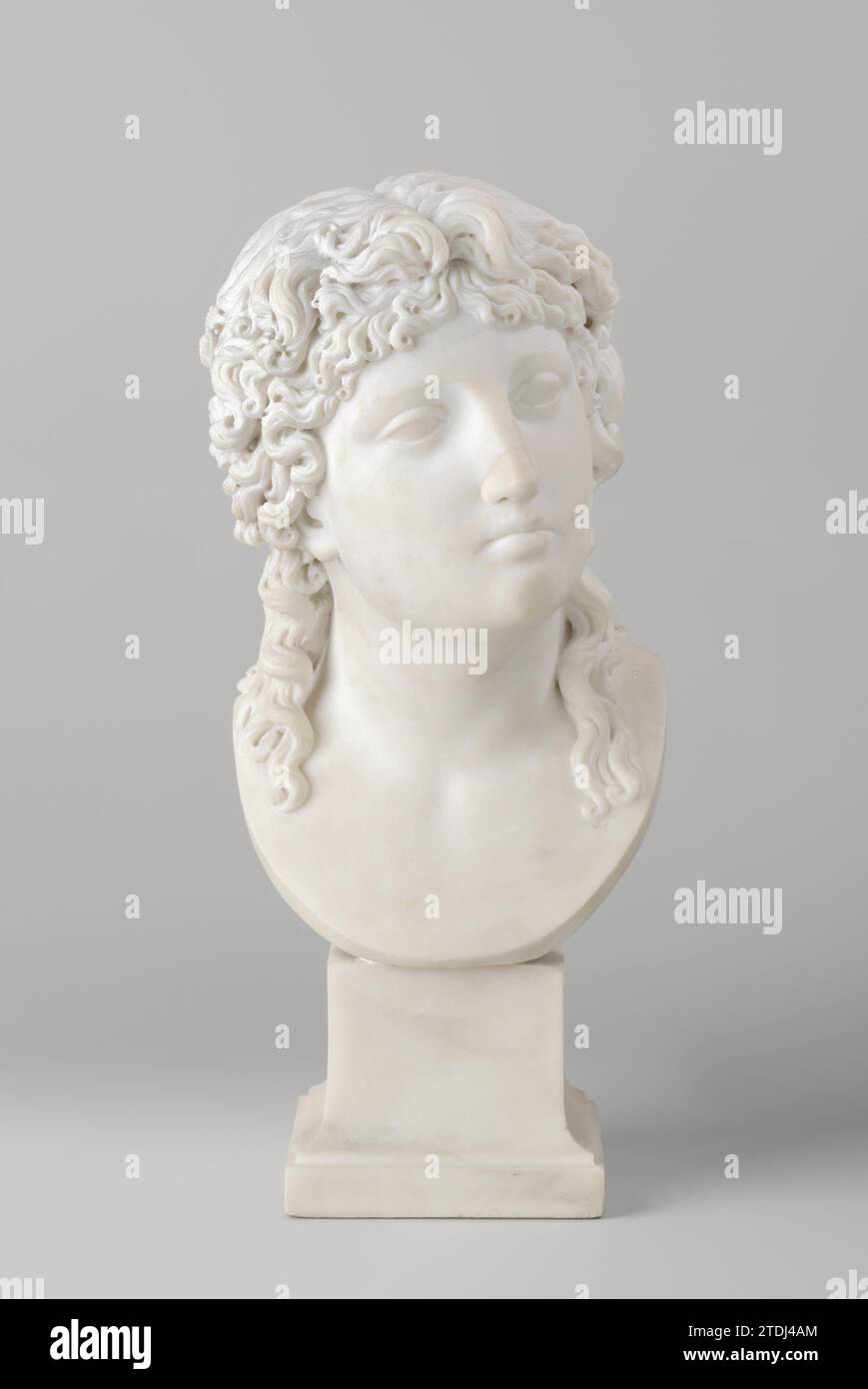 Bust of apollo hi-res stock photography and images - Alamy