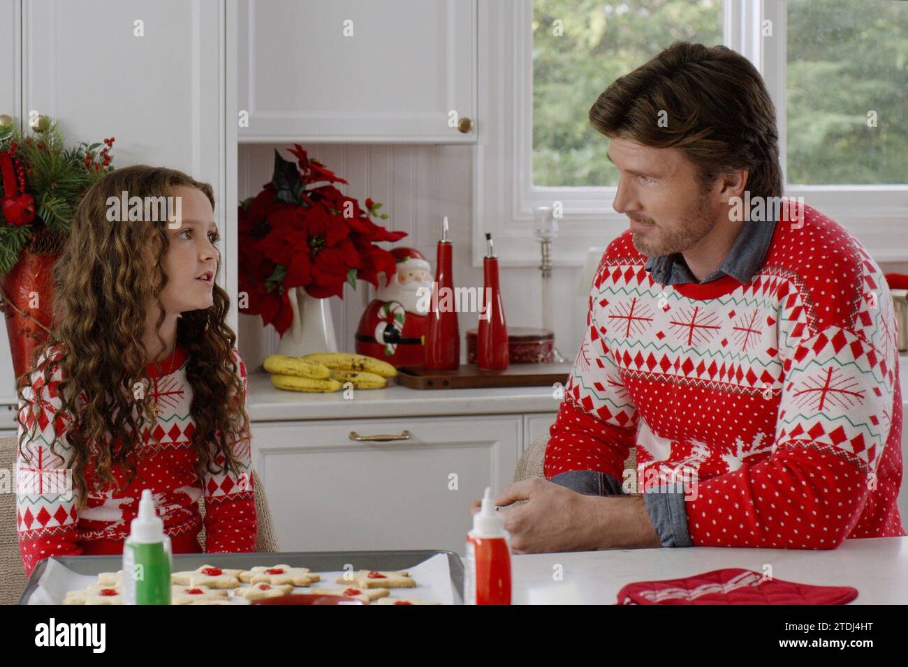 THE SECRET GIFT OF CHRISTMAS, from left: Ellie Cluett, Christopher ...