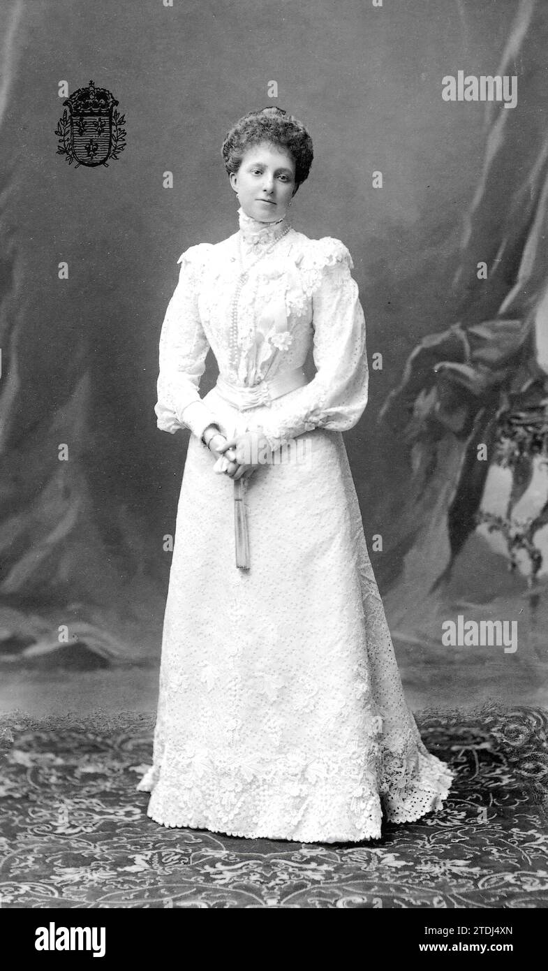 12/31/1899. María de las Mercedes de Borbón y Habsburg, Sister of ...