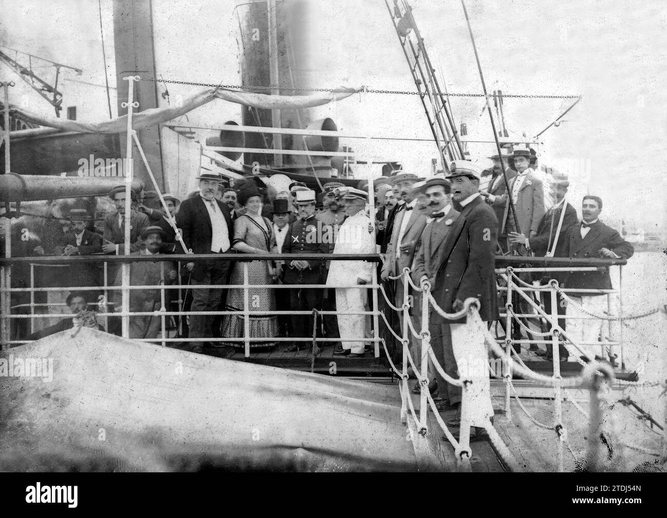 General valeriano weyler hi-res stock photography and images - Alamy