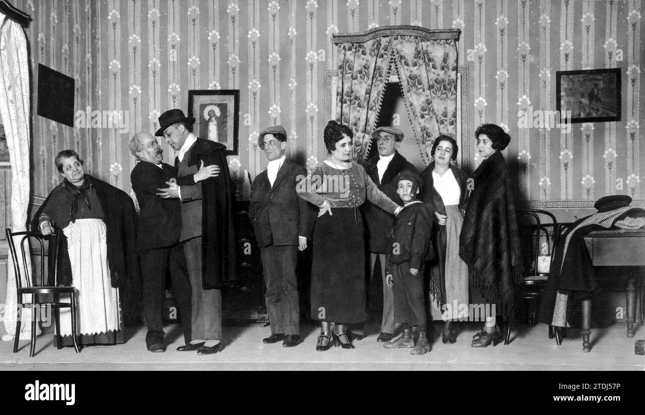 04/09/1920. Madrid. At the Cervantes theater. A scene from the passage ...