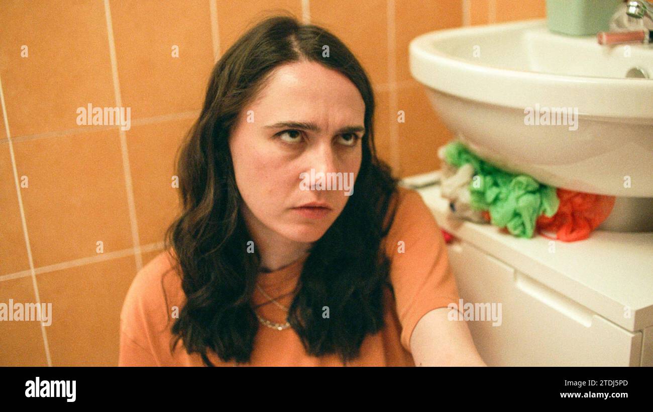 SUCH BRAVE GIRLS, Kat Sadler, 'Such Unavailable Girls', (Season 1, ep ...