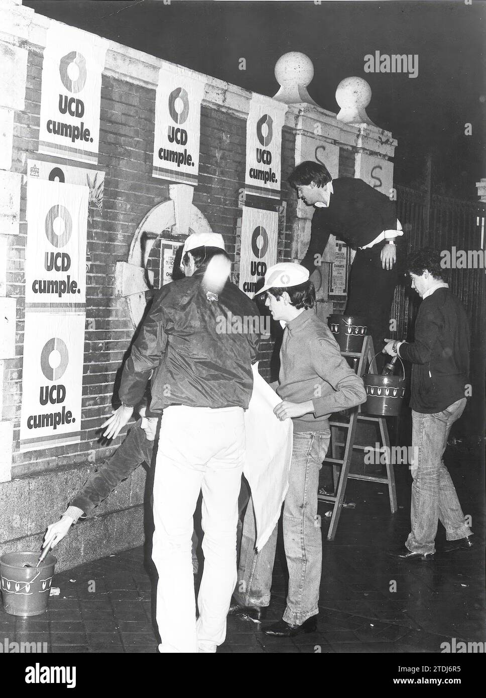 02/07/1979. Ucd militants in a traditional poster display. The Uses ...