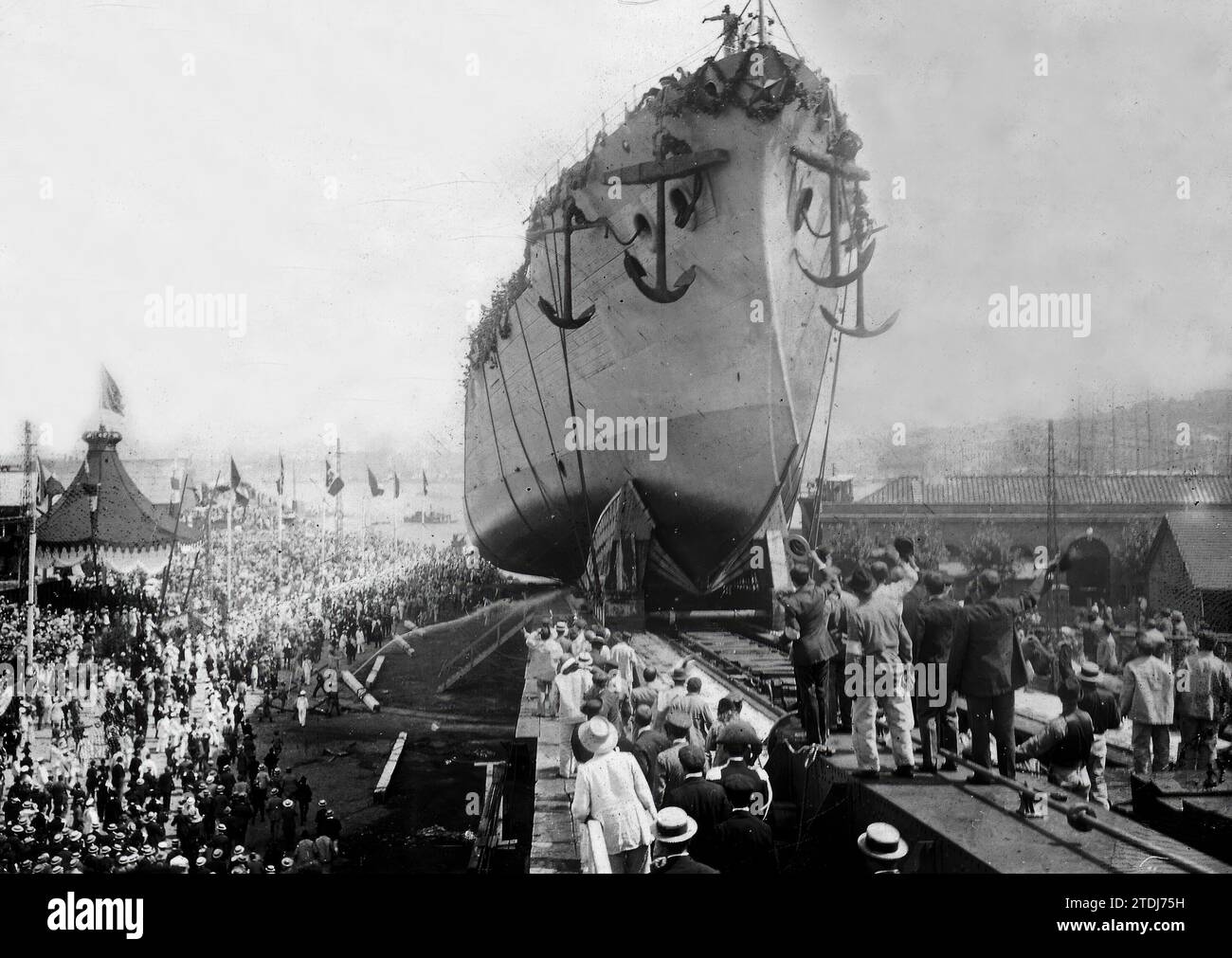 Castellamare (Naples). 08/20/1910. The first Italian dreadnought ...