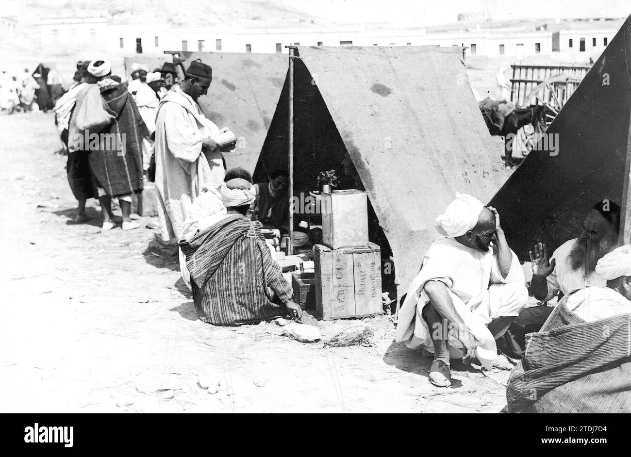 08/31/1921. Melilla. Under the protection of our Army, Stalls ...