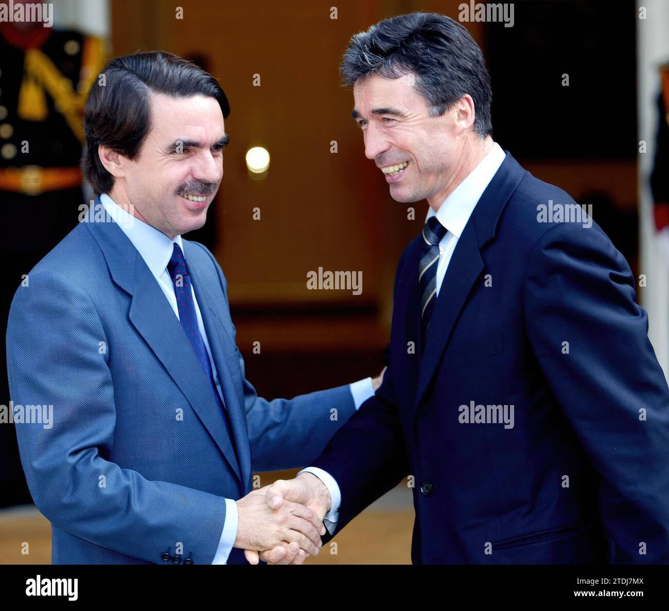 10/13/2002. Madrid, 10-14-02. -The President of the Government José Mª ...