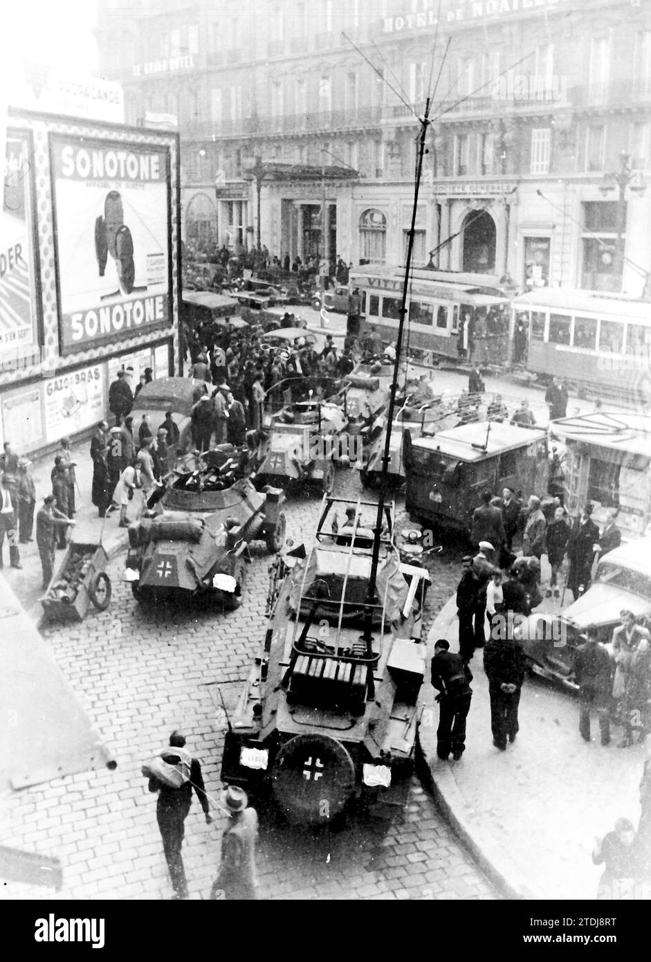 11/22/1942. The First Photographs of the occupation by German Troops of ...