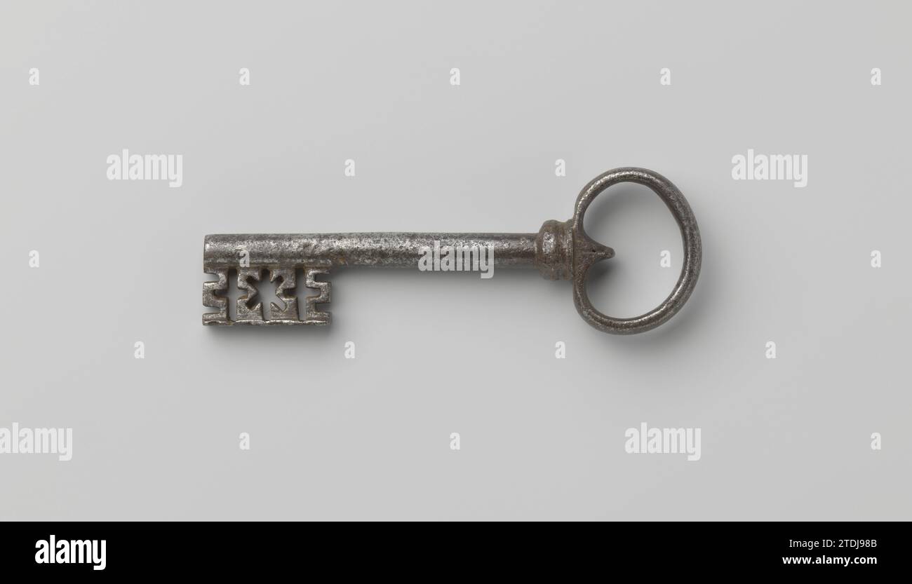 Pipe key, c. 1575 - c. 1625 Poon -shaped eye and incisions in the beard ...