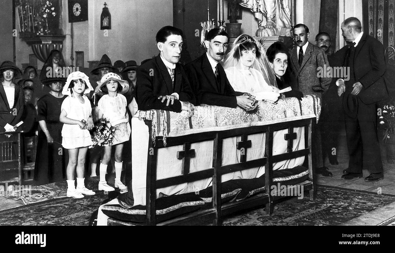 Maria ramos Black and White Stock Photos & Images - Alamy