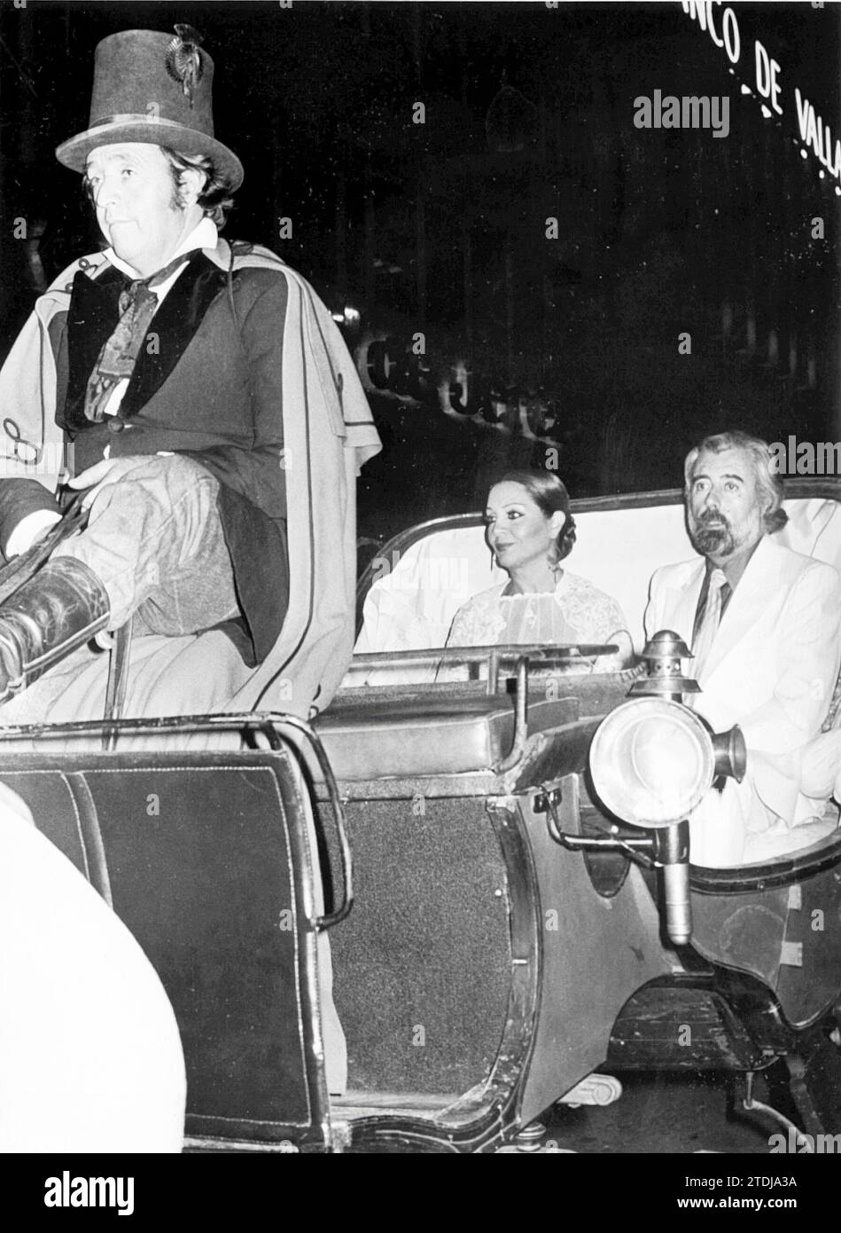 09/24/1981. Sara Montiel and her husband, Pepe Tous, at an event to ...