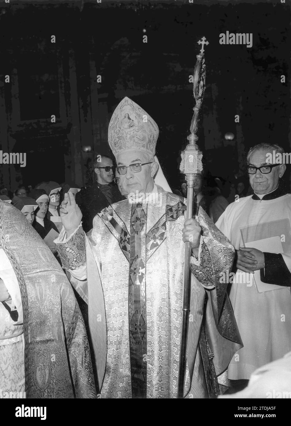 01/09/1972. Official entry of the new archbishop. The first cardinal ...