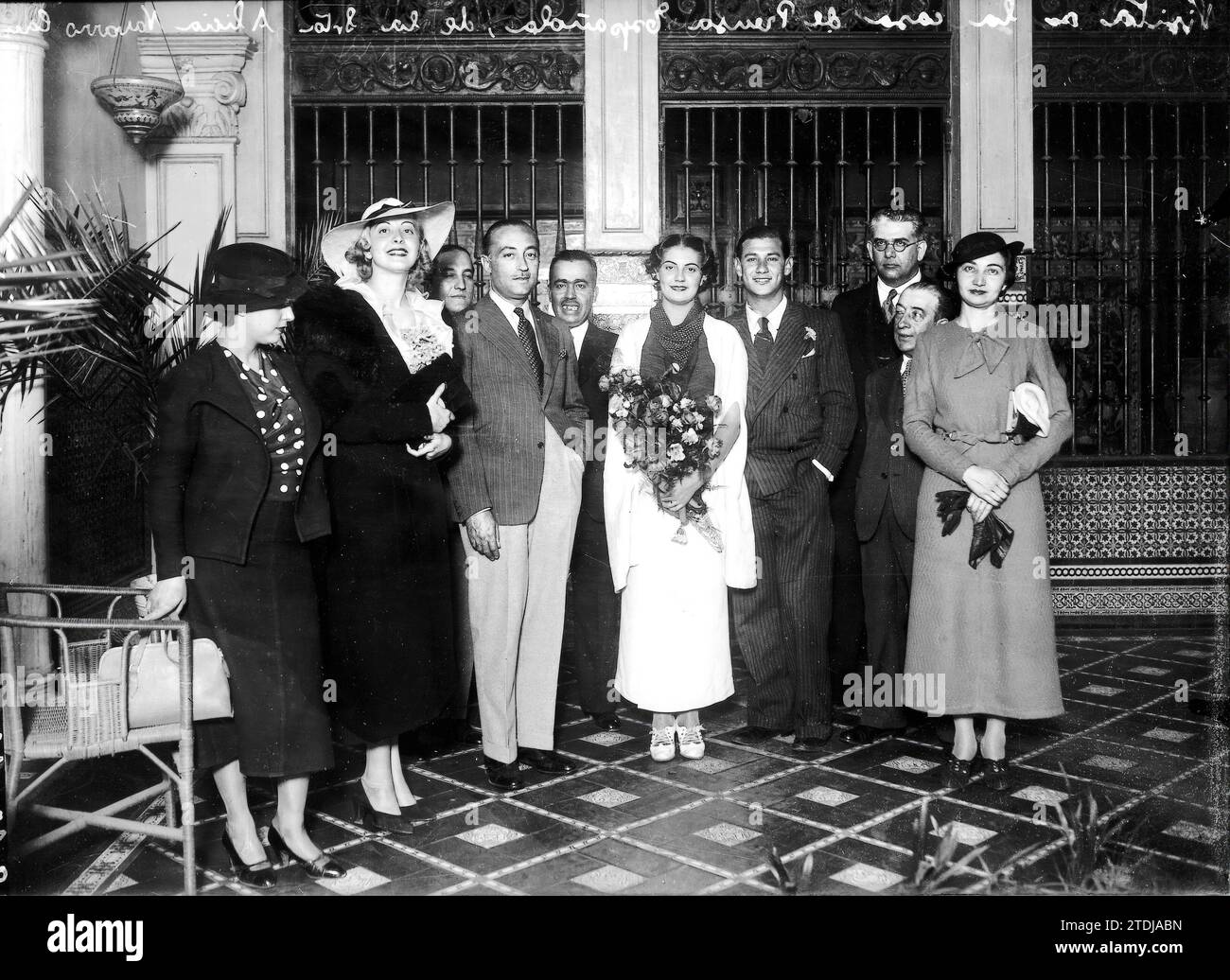 Visit of Miss Alicia Navarro, miss Spain 1935, to the Spanish press ...