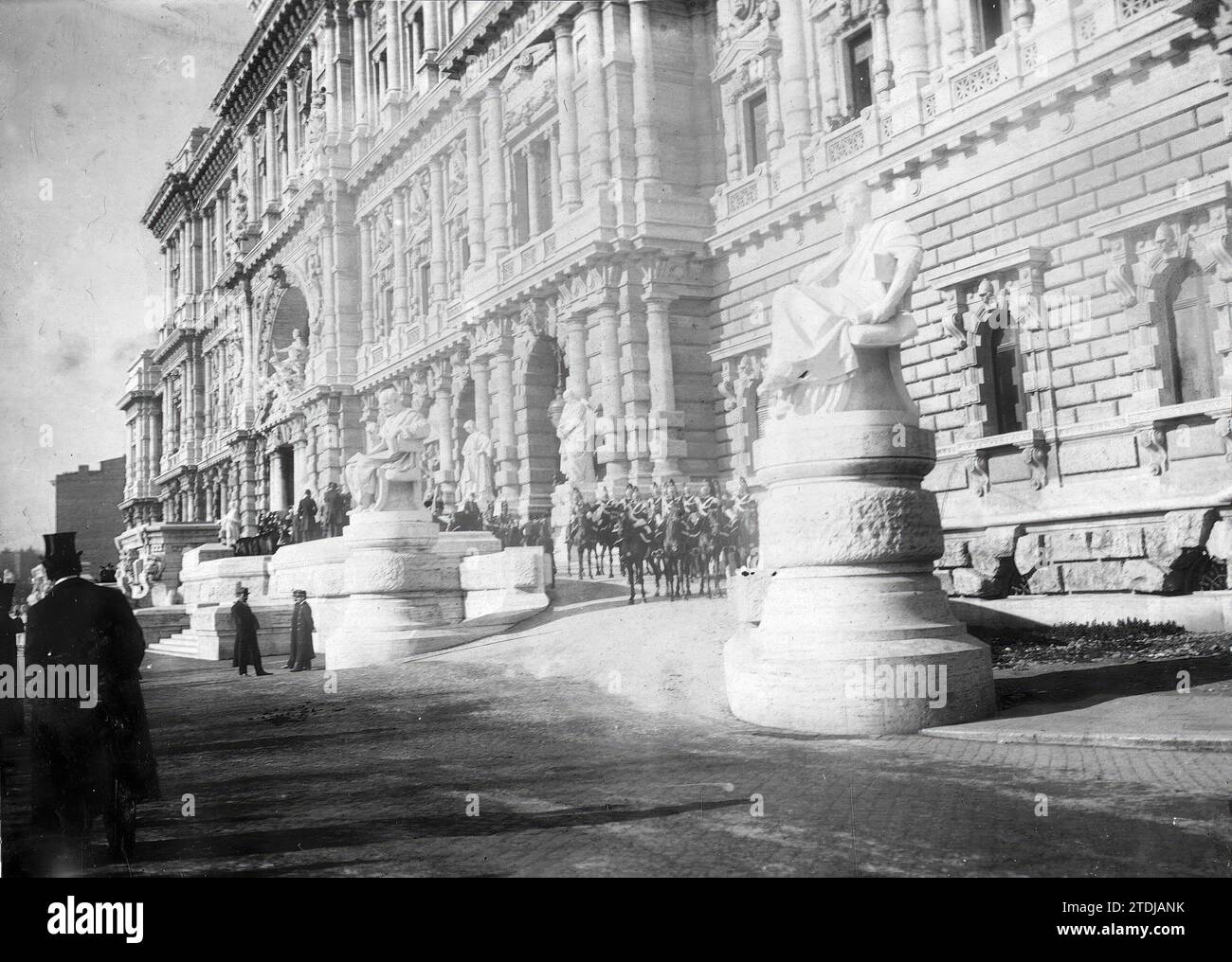 Rome (Italy), January 1911. The new Palace of Justice in Rome: moment ...