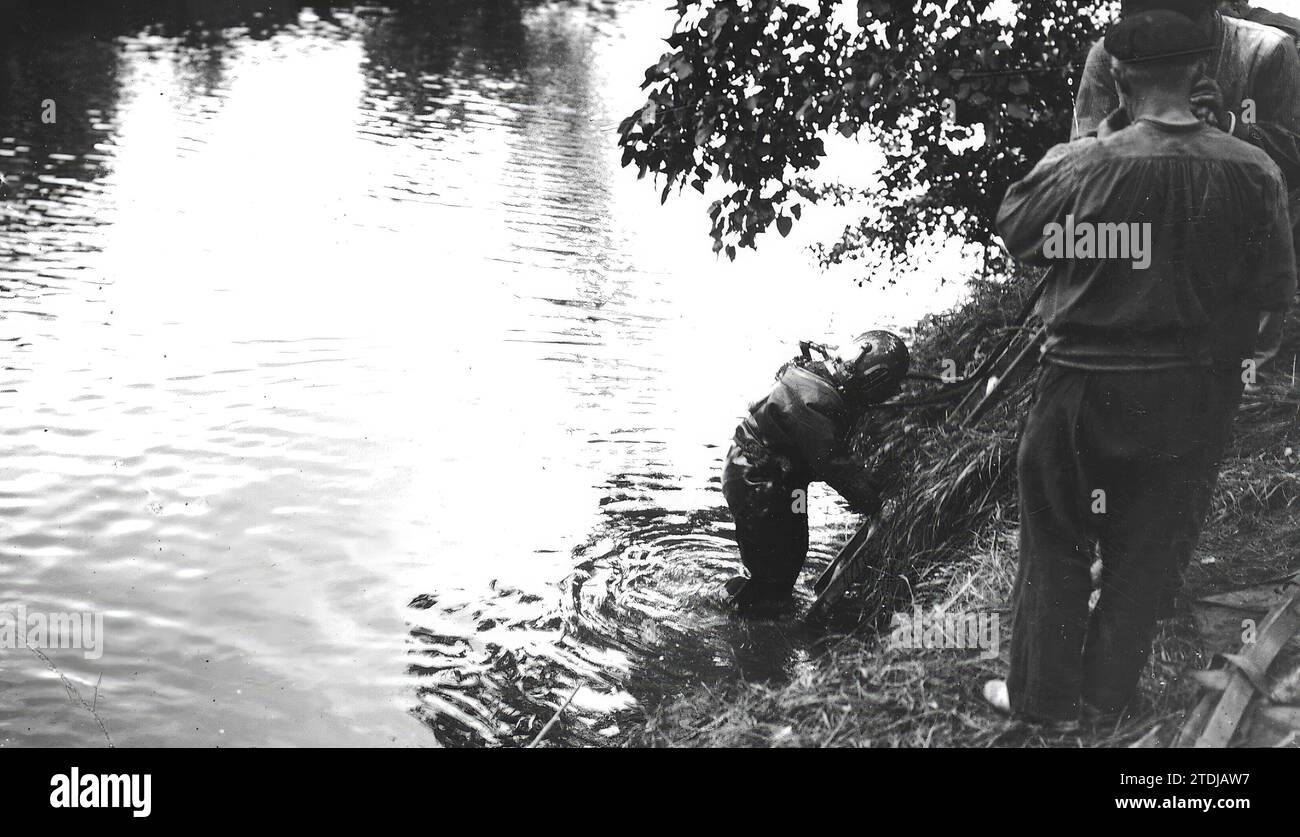 Corpses river hi-res stock photography and images - Alamy