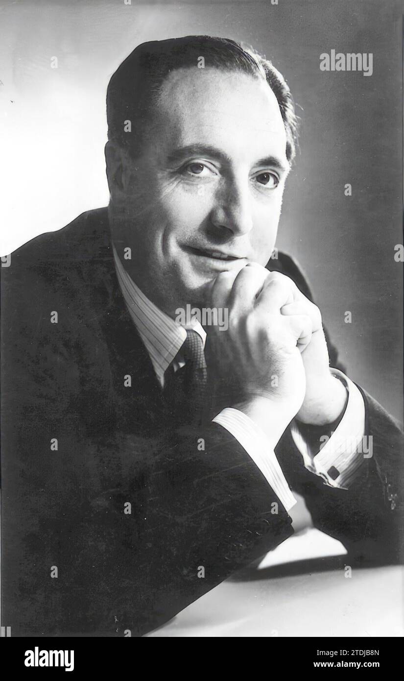 San francisco symphony orchestra hi-res stock photography and images ...