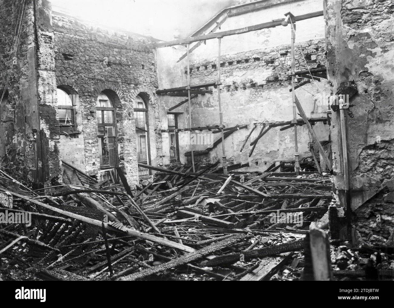 1912 fire hi-res stock photography and images - Alamy