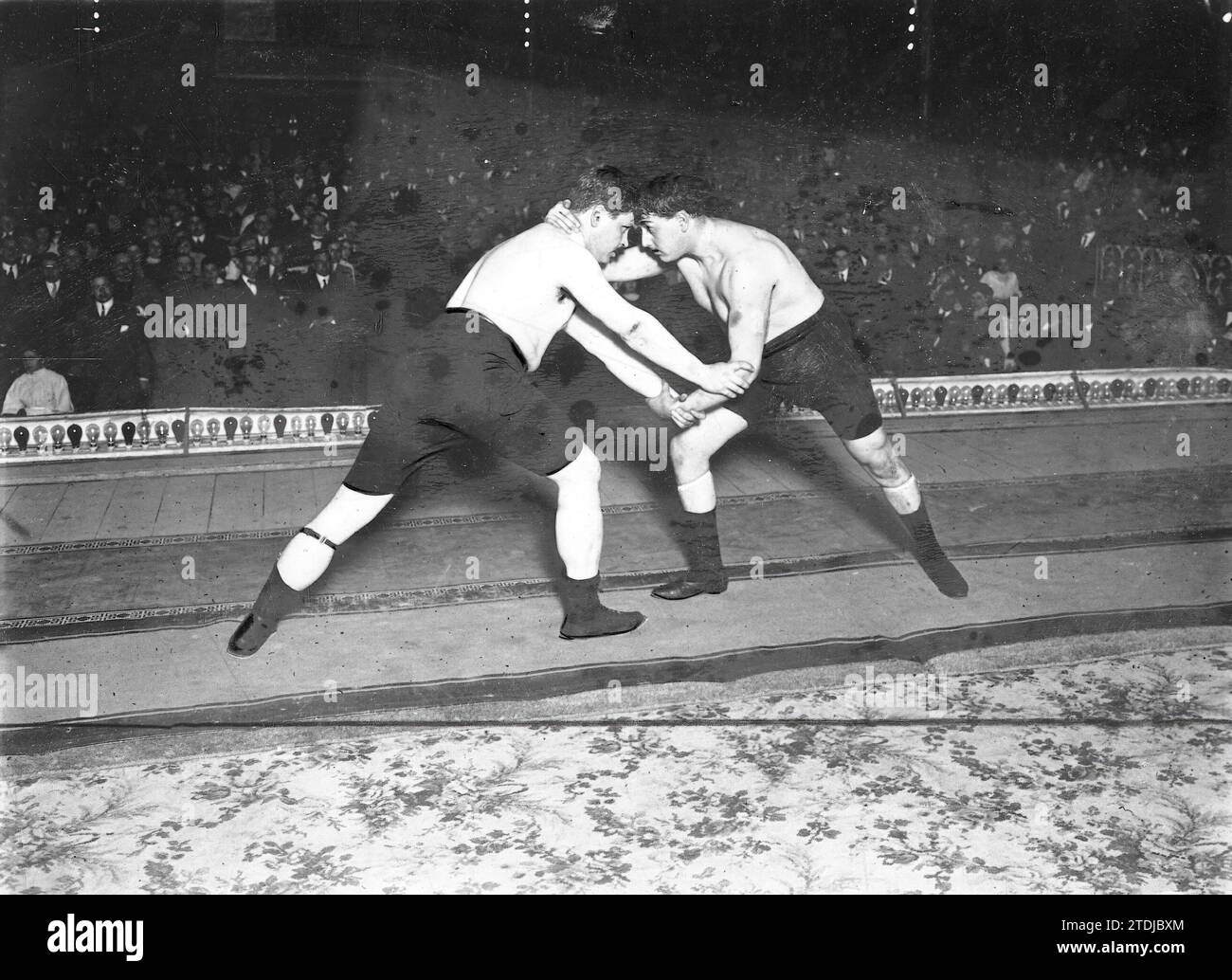 Roman fight hi-res stock photography and images - Alamy