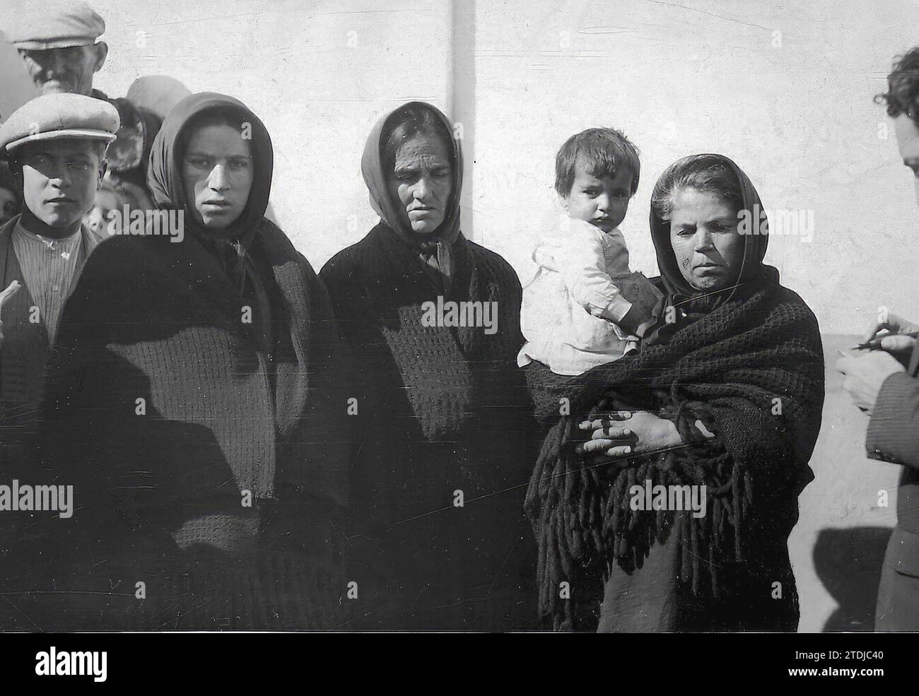 Old Houses (Cádiz). February 1933. Isabel Pino Rodríguez and ...
