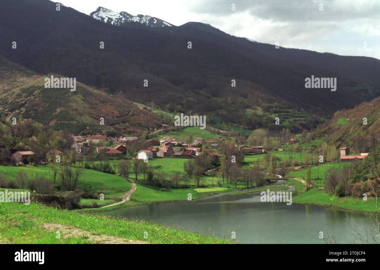 Lion. 2004. View of the Posada de Valdeón, in the Picos de Europa ...