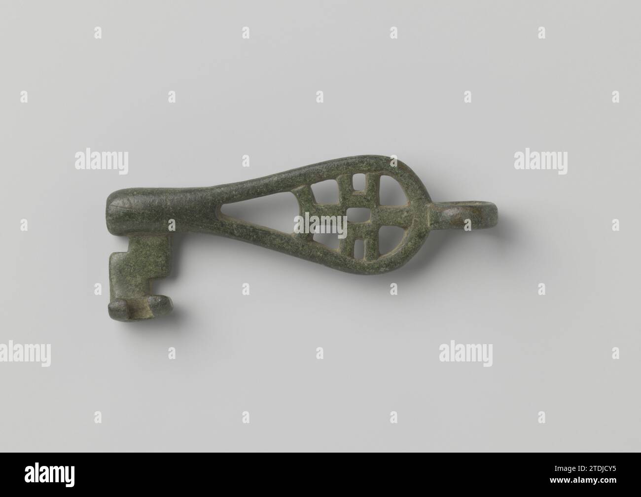 Key, c. 1400 - c. 1950 Key with reversed peer -shaped handle, crowned ...